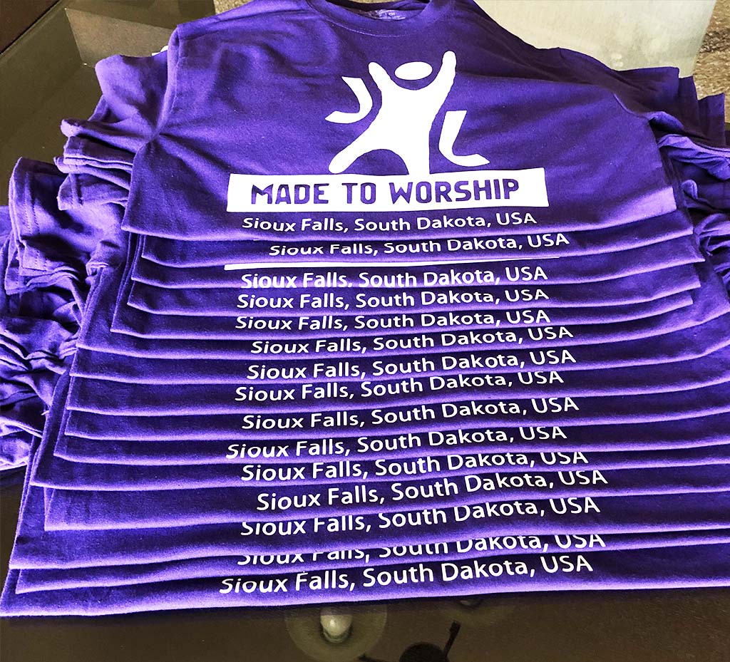 Buy High-Quality Custom T-Shirts in Bulk at Affordable Price - Custom ...